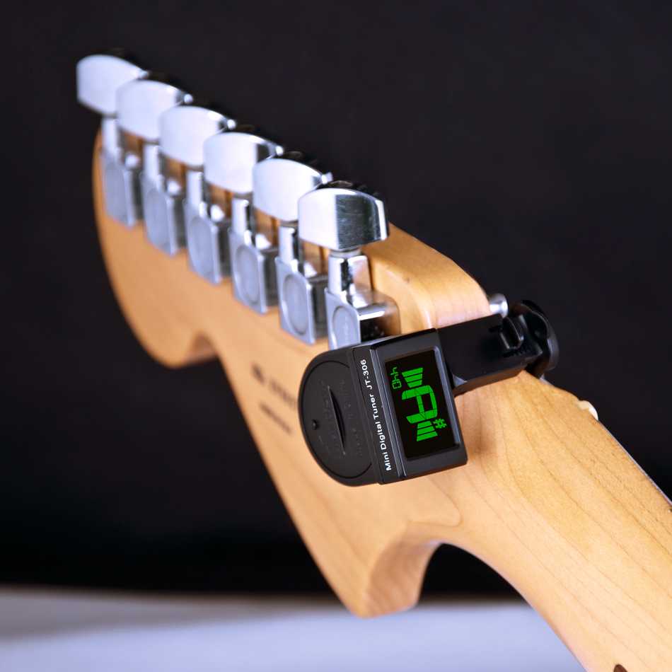 Jual JOYO Mini Digital Tuner Gitar Clip-on - JT-306 | Jakmall.com