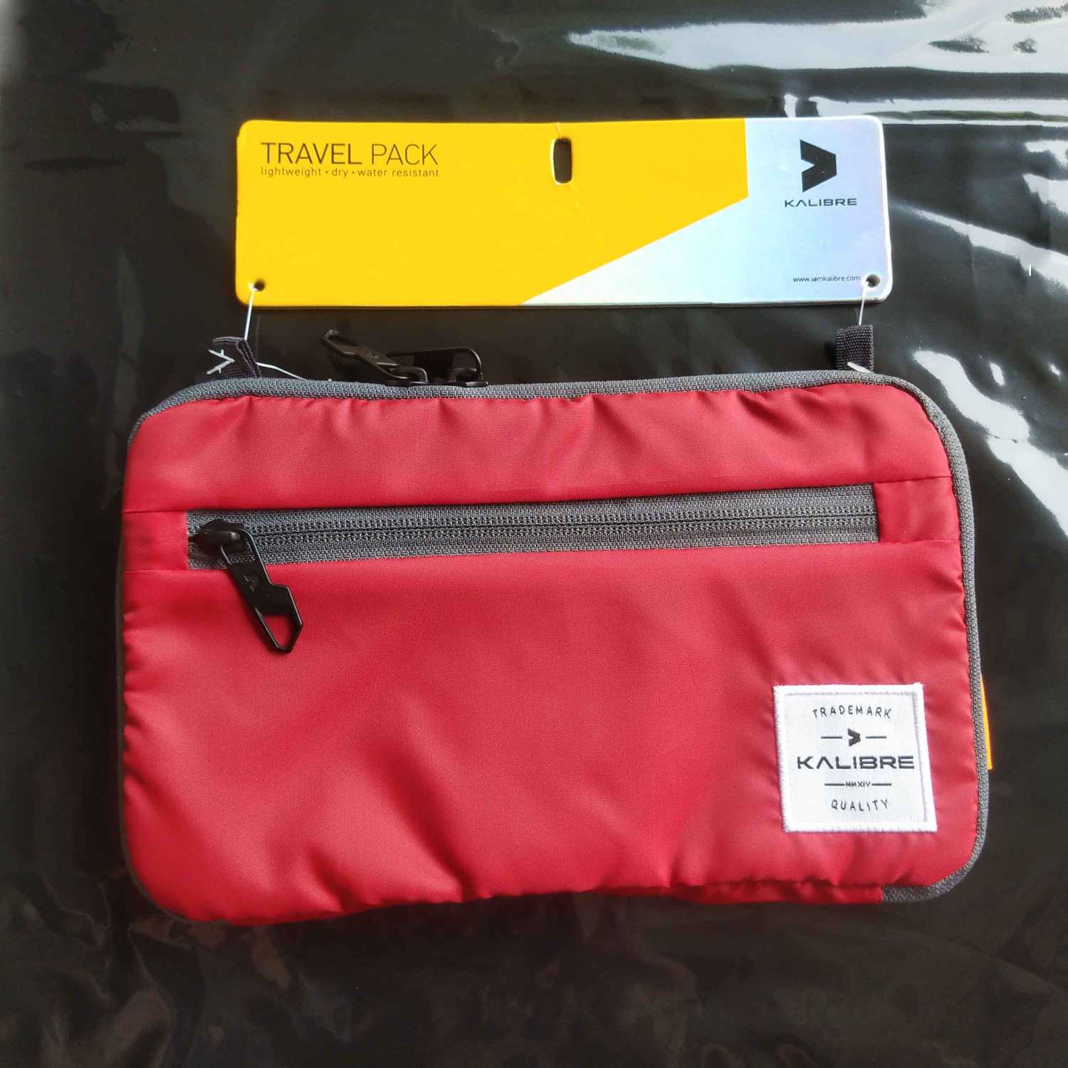 Jual Tas Aksesoris Kalibre Foldable Travel Pouch 931081999 Red