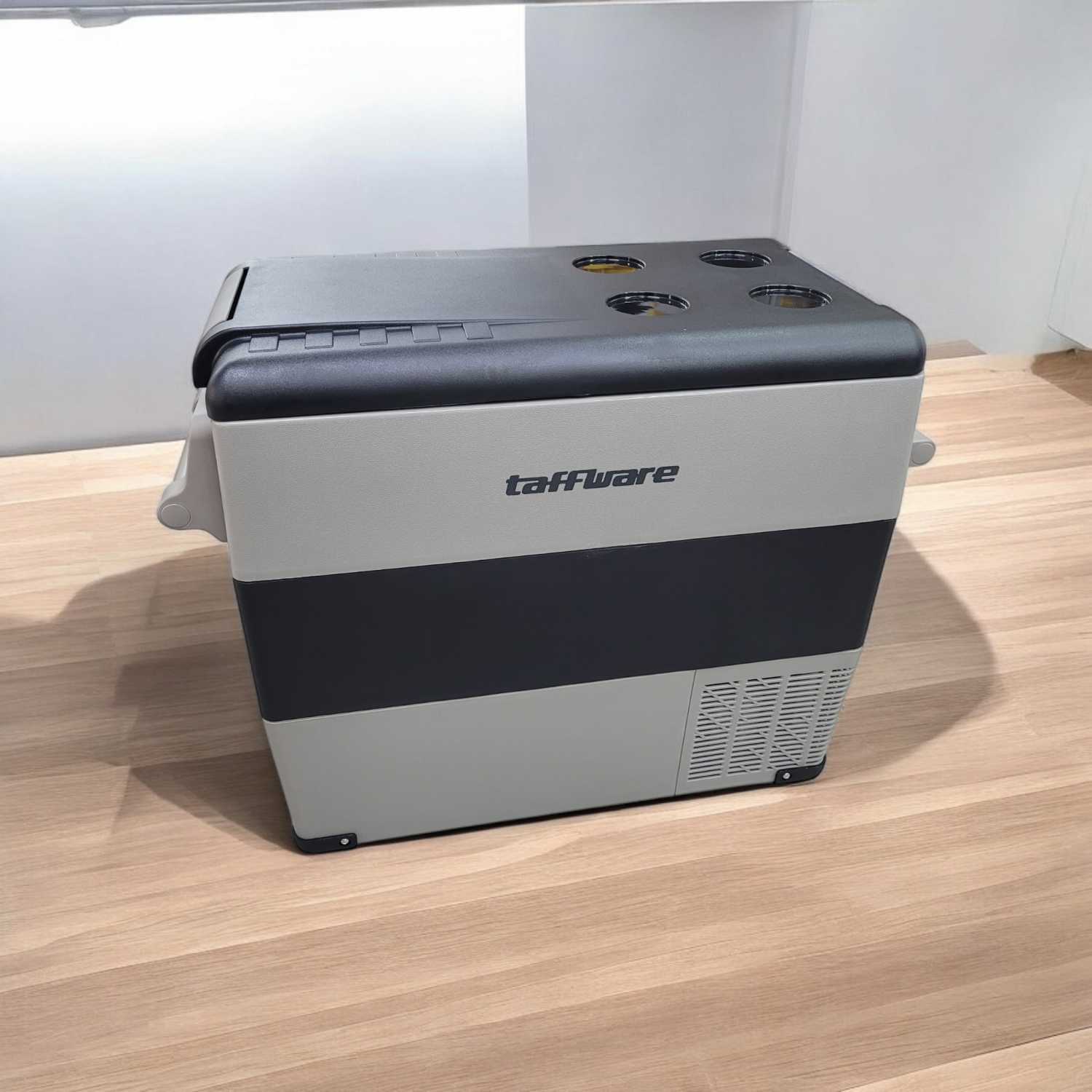 Jual Taffware Kulkas Portable Mobil Mini Fridge Freezer 49.4L