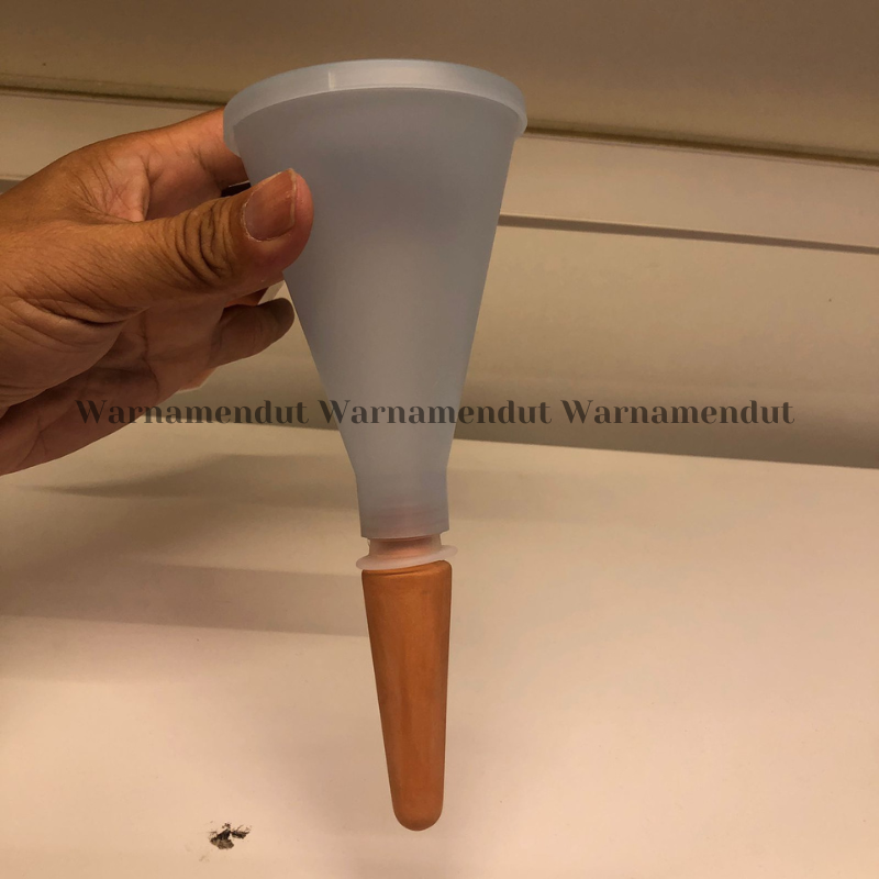 Jual Sisipan Penyiram Tanaman Rembesan Tanah Liat Tembikar WMO