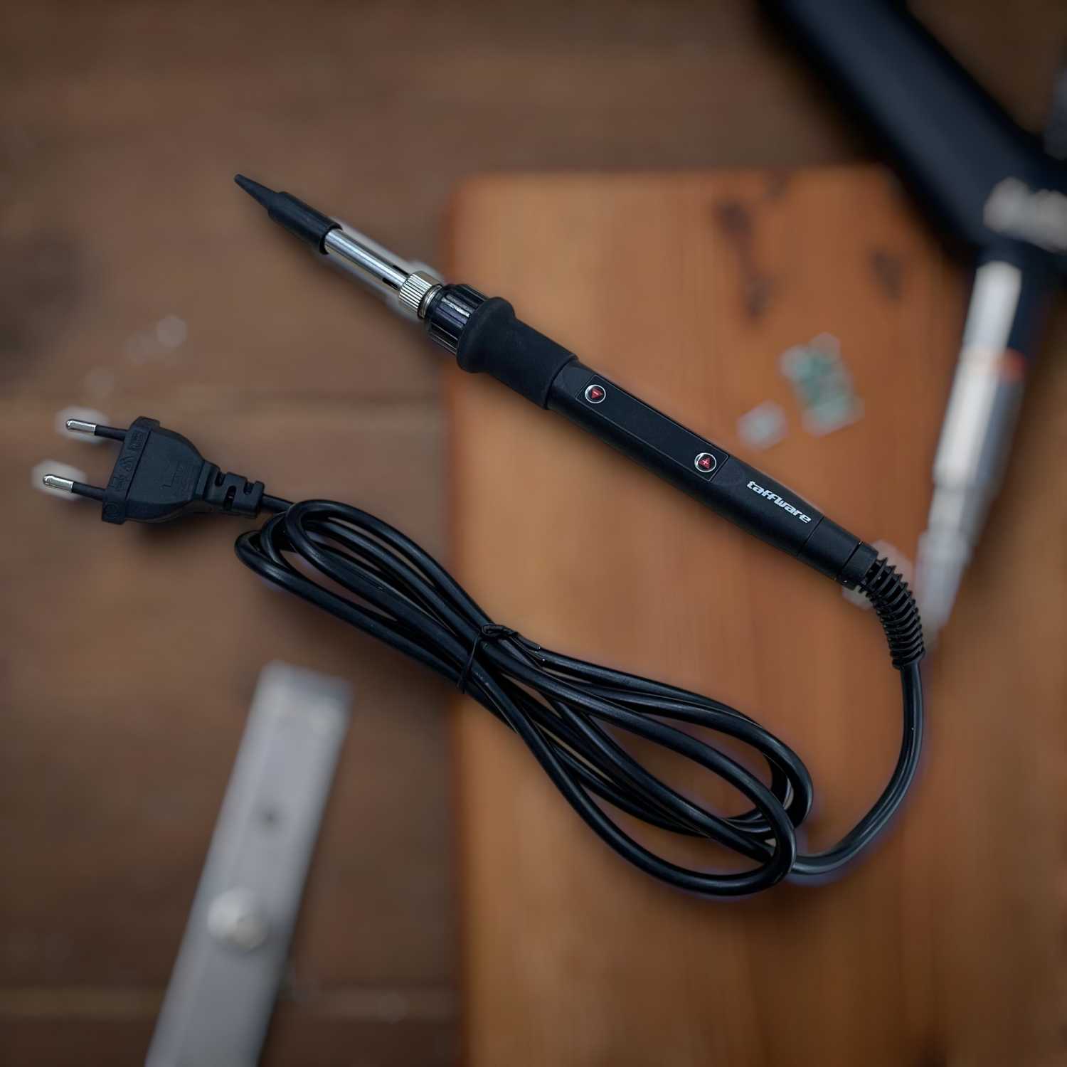 Jual Taffware Solder Listrik Digital LCD Adjustable Temp | Jakmall.com